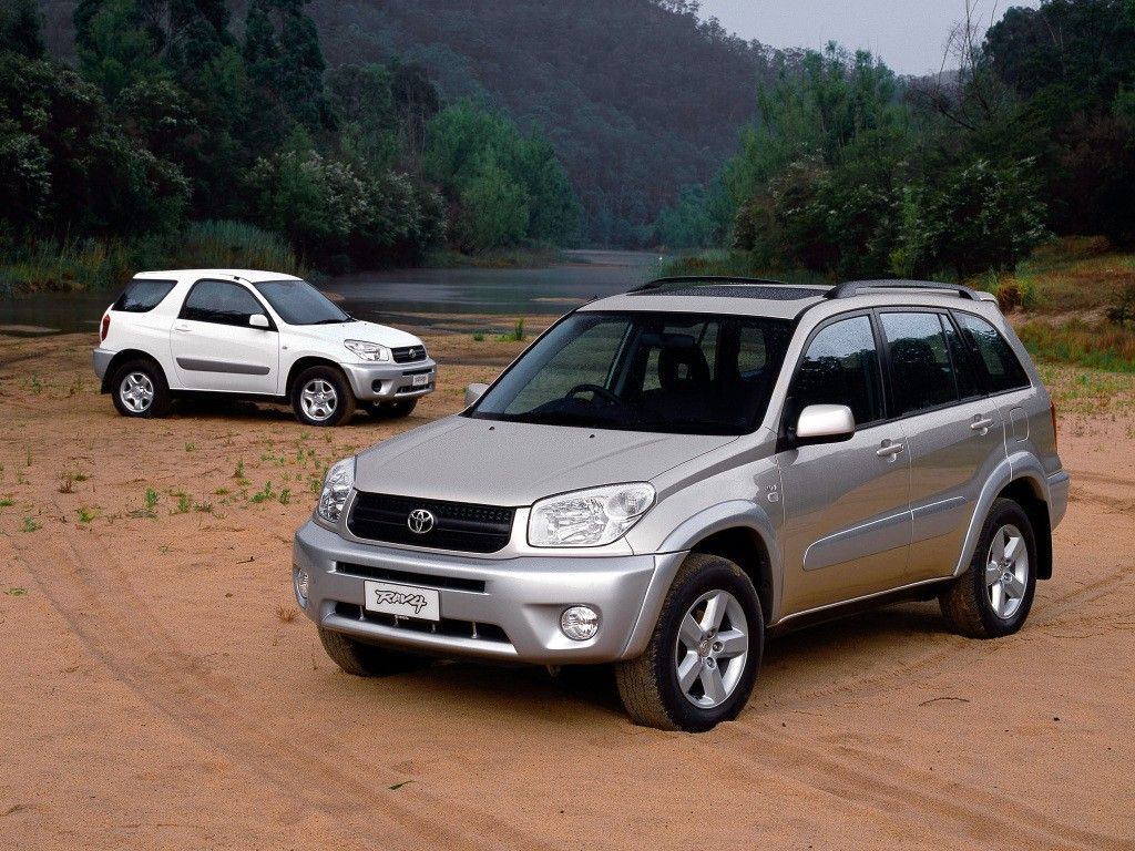 Toyota RAV4 (XA20) Mk2 review, problems, specs | DriveMag Cars