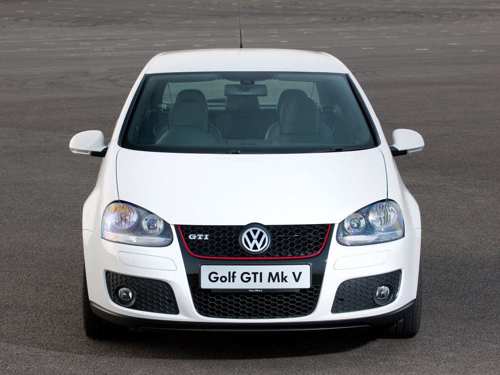 Volkswagen Golf Mk5 (Typ 1K) review, problems, specs | DriveMag Cars