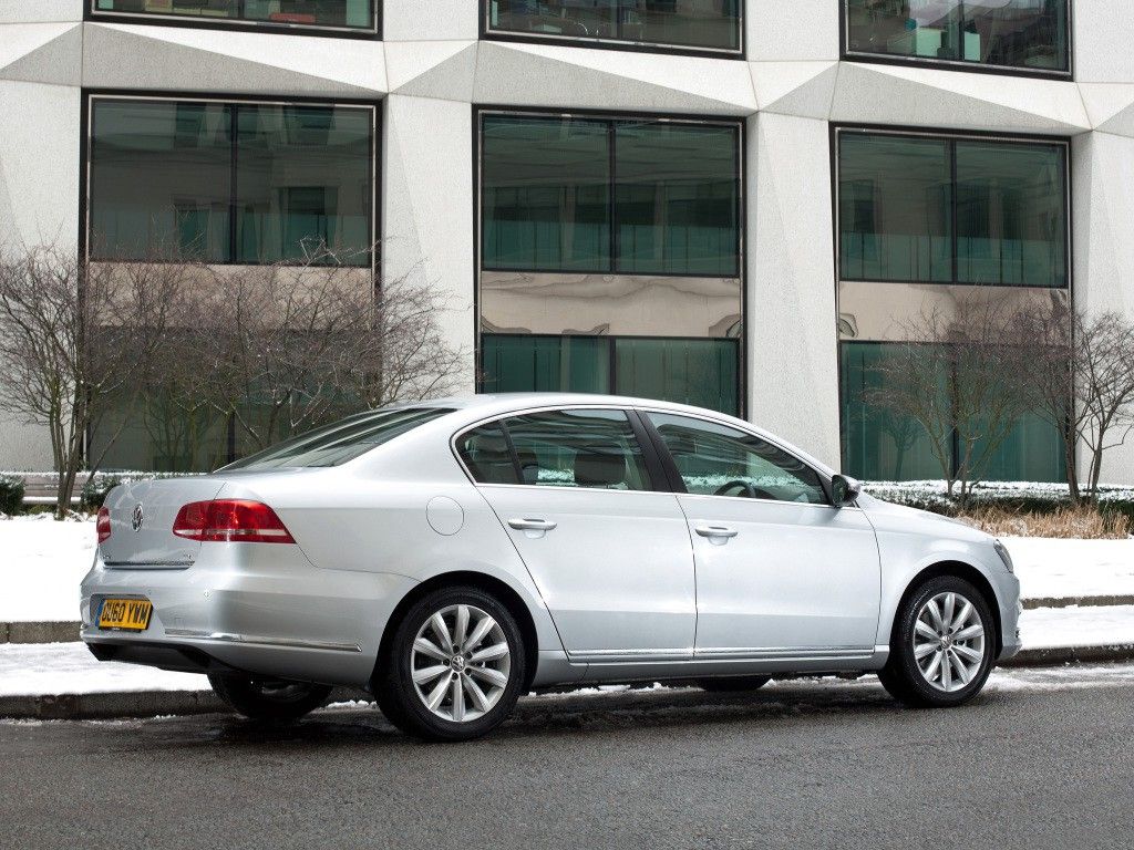 Volkswagen Passat (B7) review, problems, specs | DriveMag Cars
