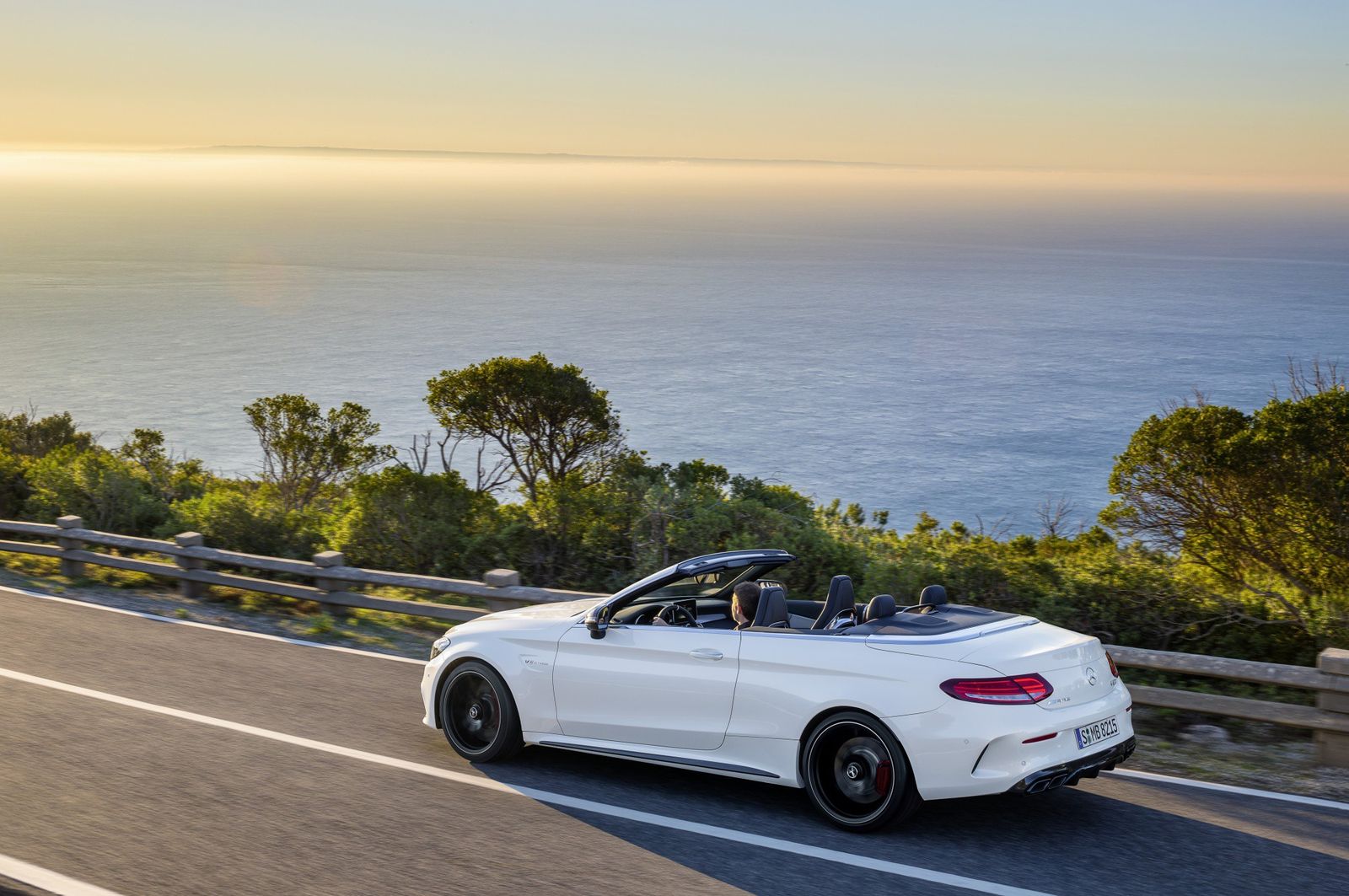 Mercedes-AMG C63 Cabriolet Is a Drop-Top C-Class Gone Wild | DriveMag Cars