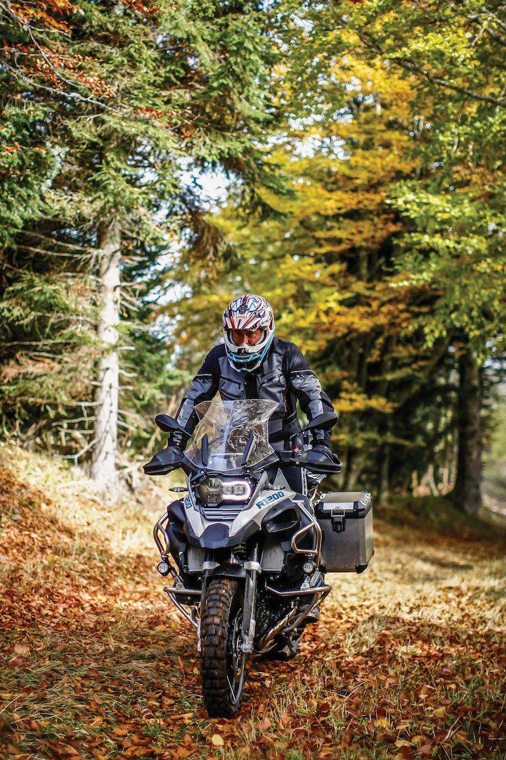 Michelin Anakee Wild ready to roll. New Adventure tire for big bikes