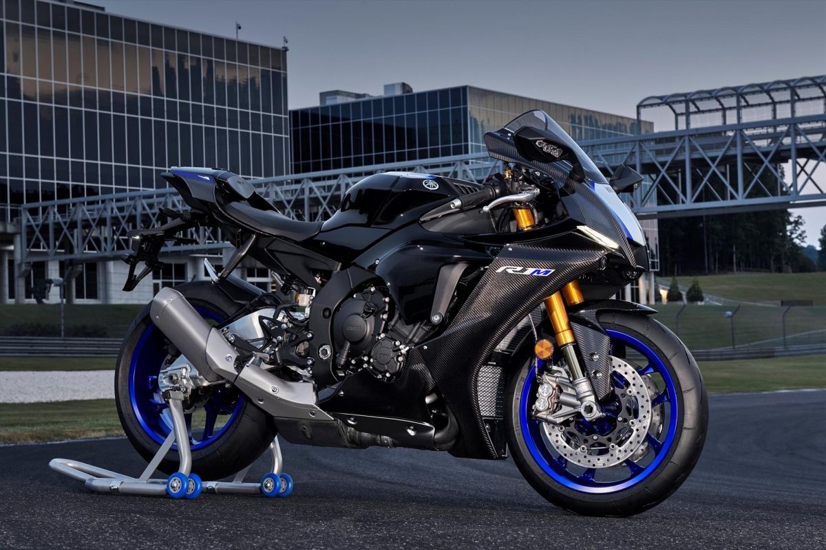 Yamaha Reveals The 2020 YZF R1M Yamaha Reveals The 2020 YZF R1M