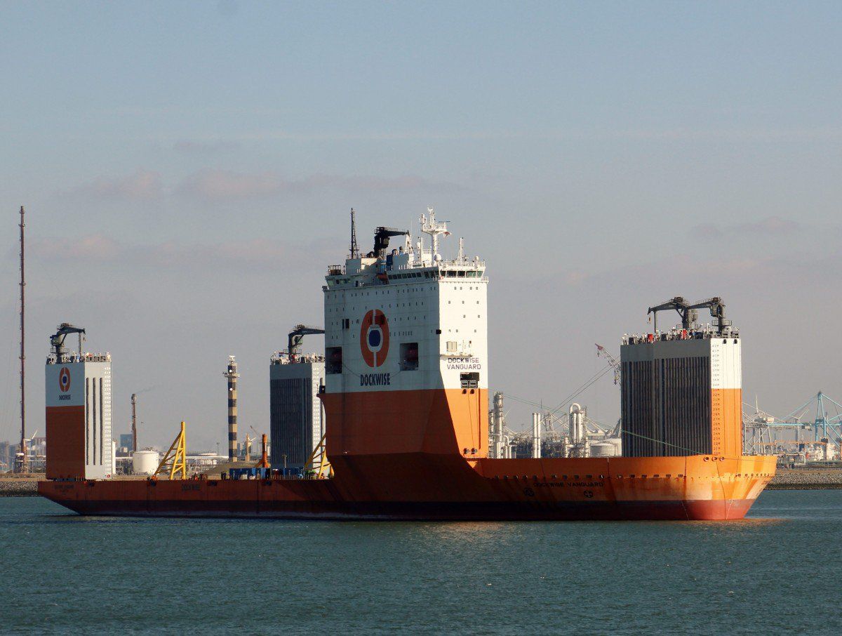 Dockwise Vanguard Is The Goliath Of The Seas