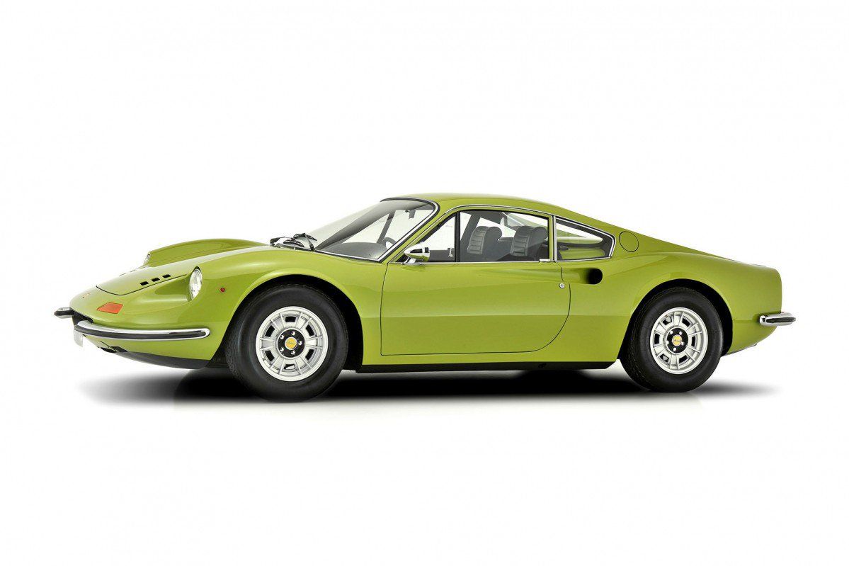 20+ racing green cars that just prove a point