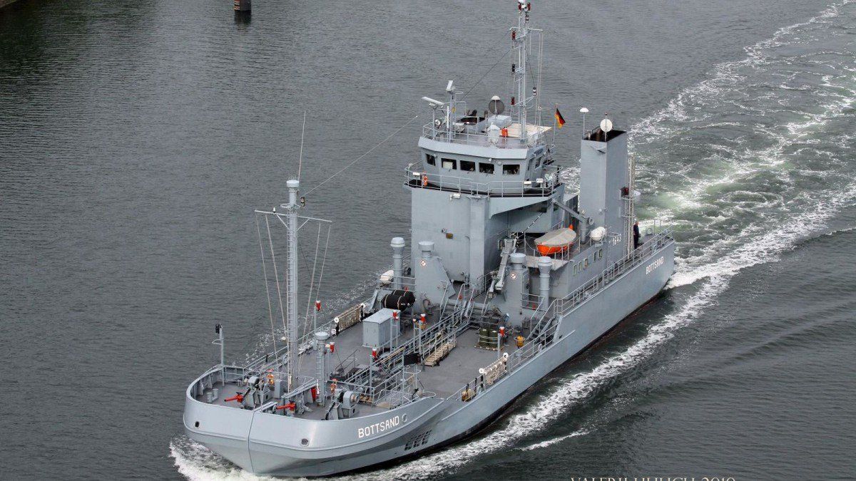 Video These Are Some Of The Weirdest Ships In The World