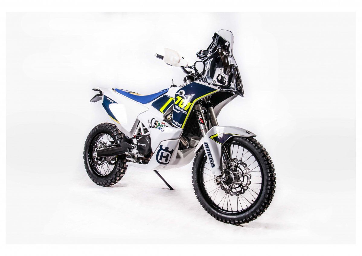 This Husqvarna 701 Rally Kit Rocks