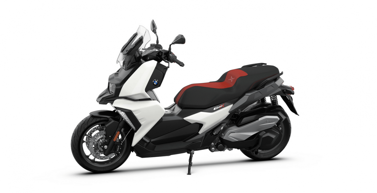 BMW C400X middleweight scooter arrives in showrooms at the end of June