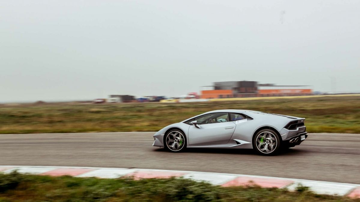 50,000 hp worth of supercars form the biggest Eastern-European Cars