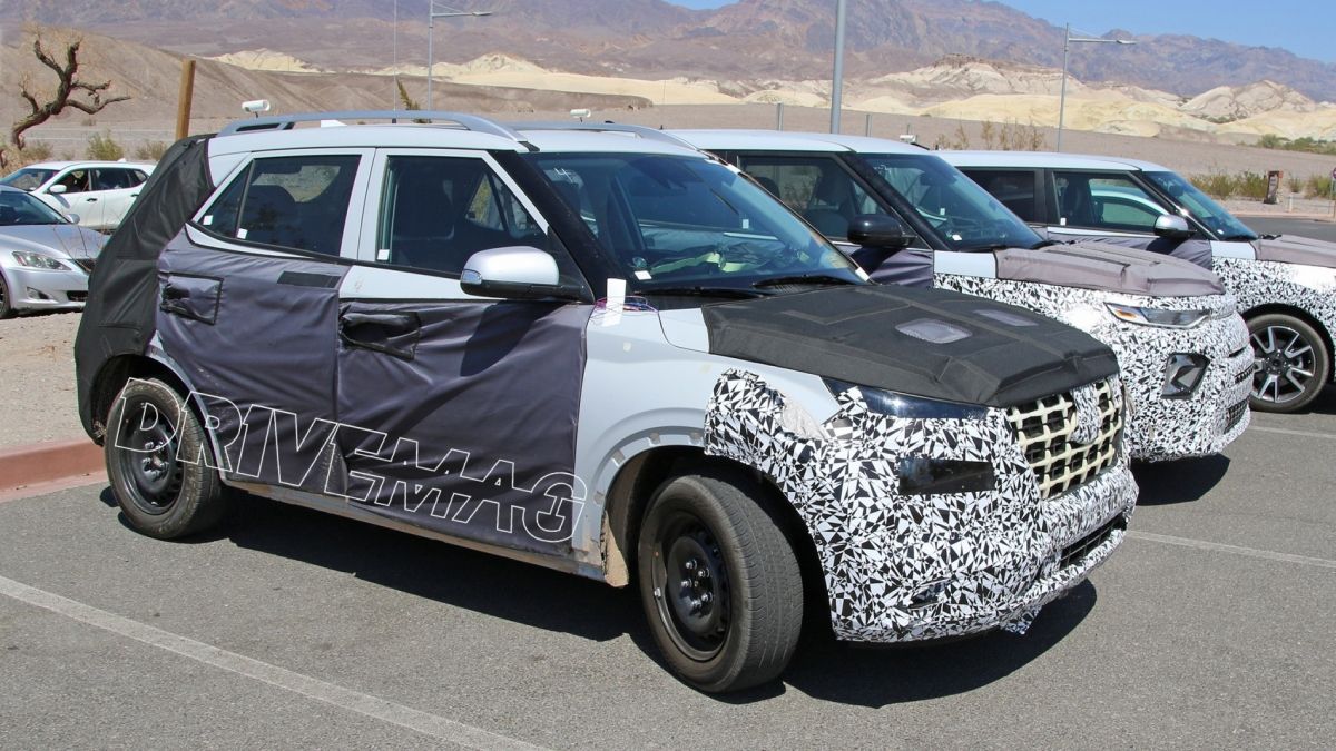 Small Hyundai SUV spotted testing in Death Valley