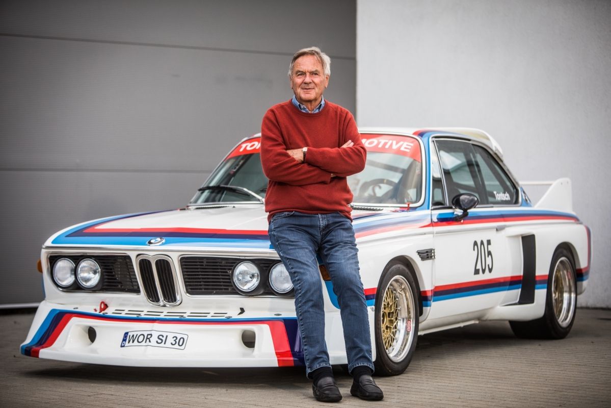 Video: Jochen Neerpasch, părintele diviziei BMW M, la volanul unui BM...